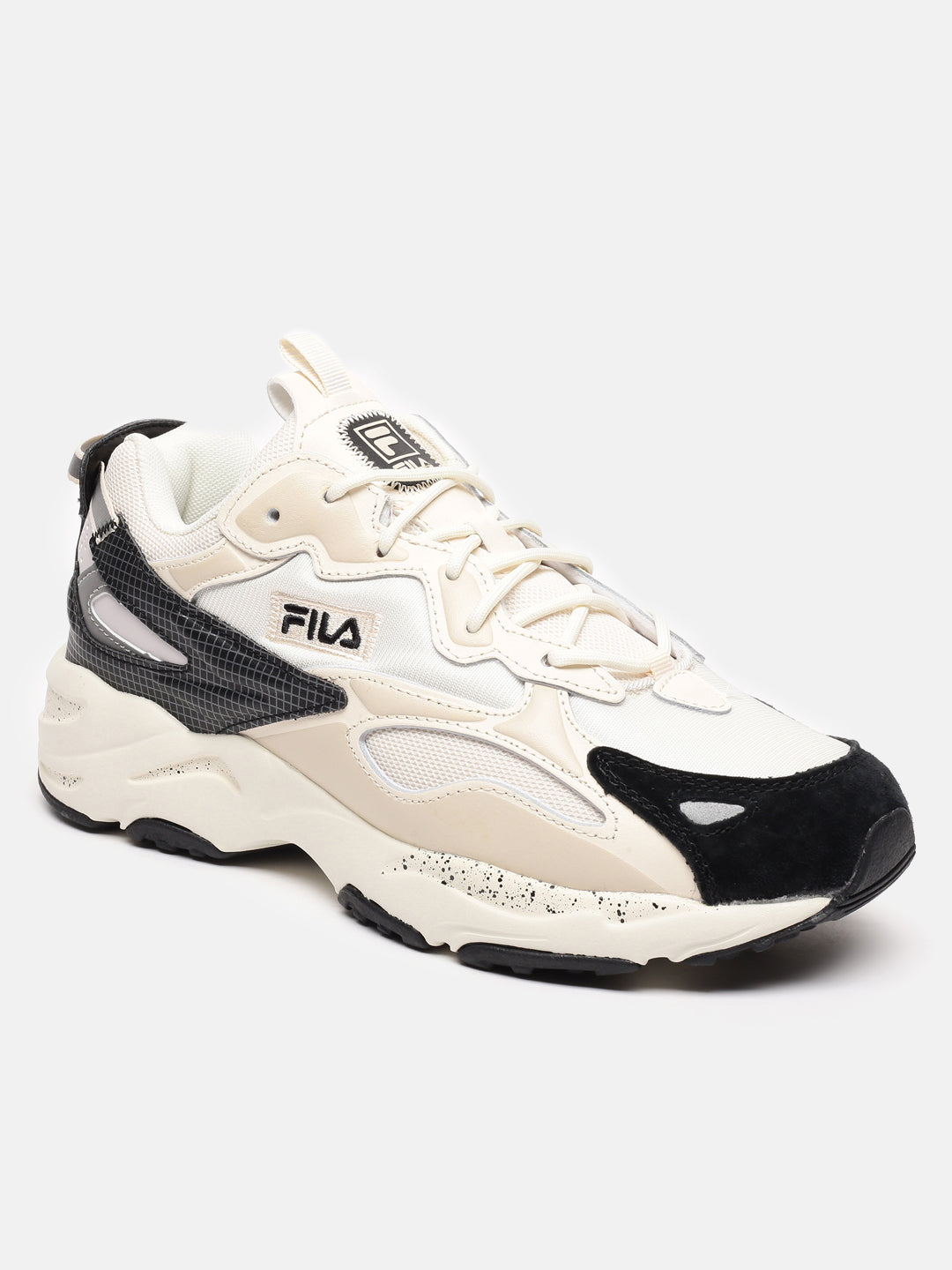 Buy Fila Grey Red Ray Tracer Apex Men's Sneakers @ Rs 2999.70 | Fila India