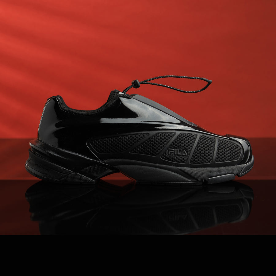 Buy Fila Black Men Black Replica 2002 Shoes @ Rs 11999 | Fila India